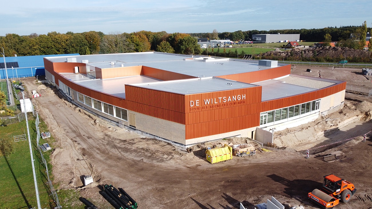 Energieneutraal sportcomplex De Wiltsangh: Specialisten klaren de klus