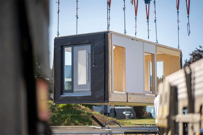 100% modular and circular construction with pluggable installations