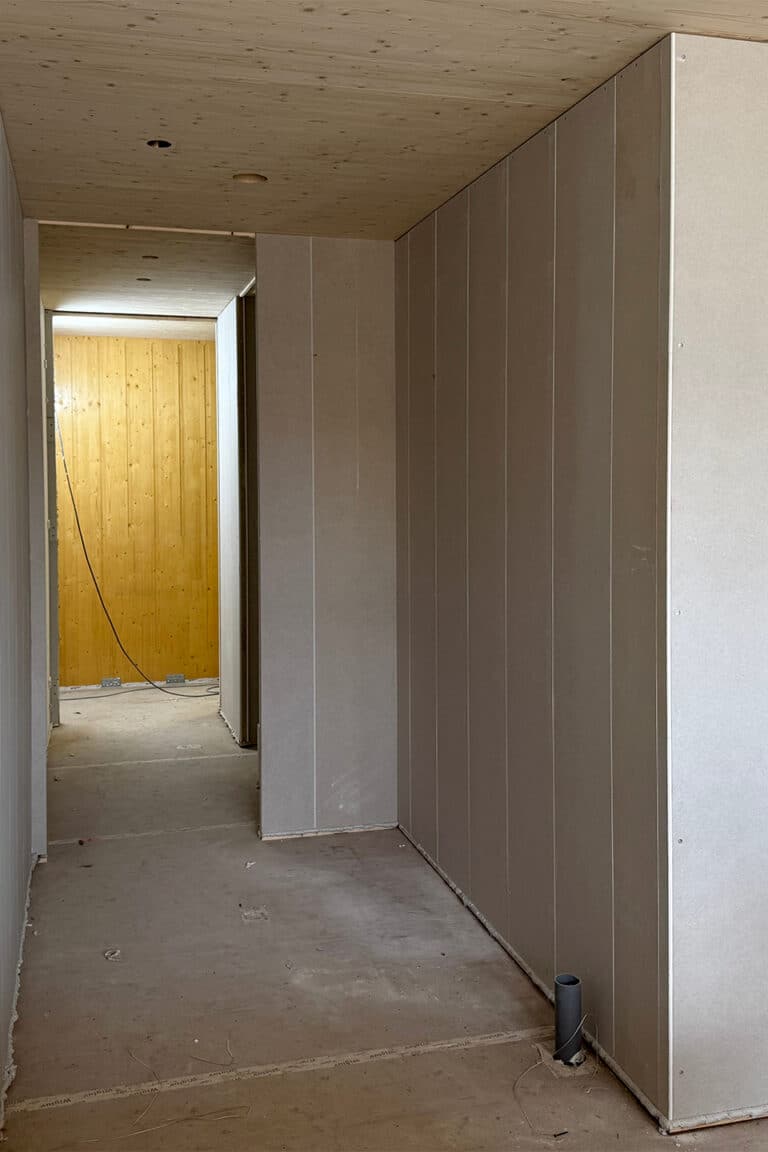 Timber construction requires smart finishing